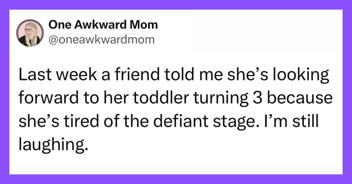 Top 20 Best Tweets from the Hilarious "One Awkward Mom"